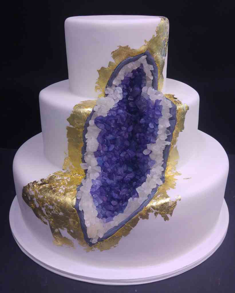 Geode wedding cake - le' Bakery Sensual